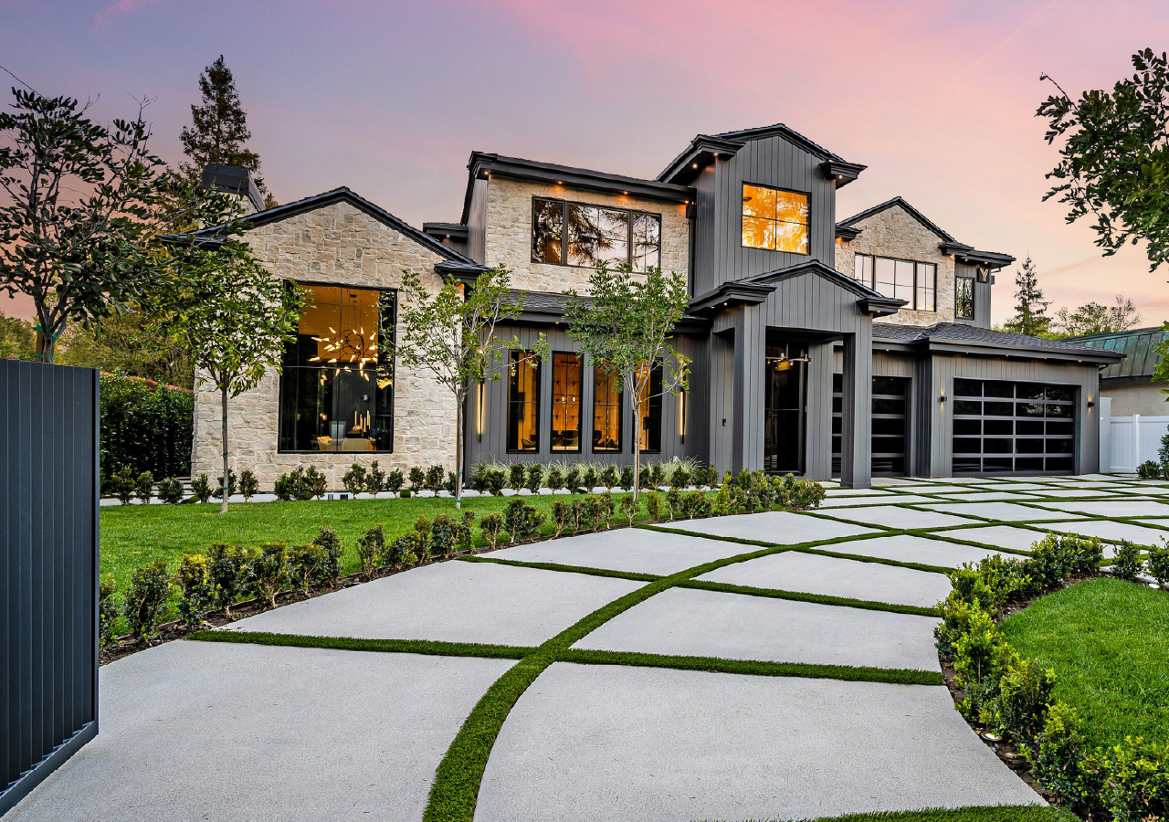 Home - April Thomas & Associates